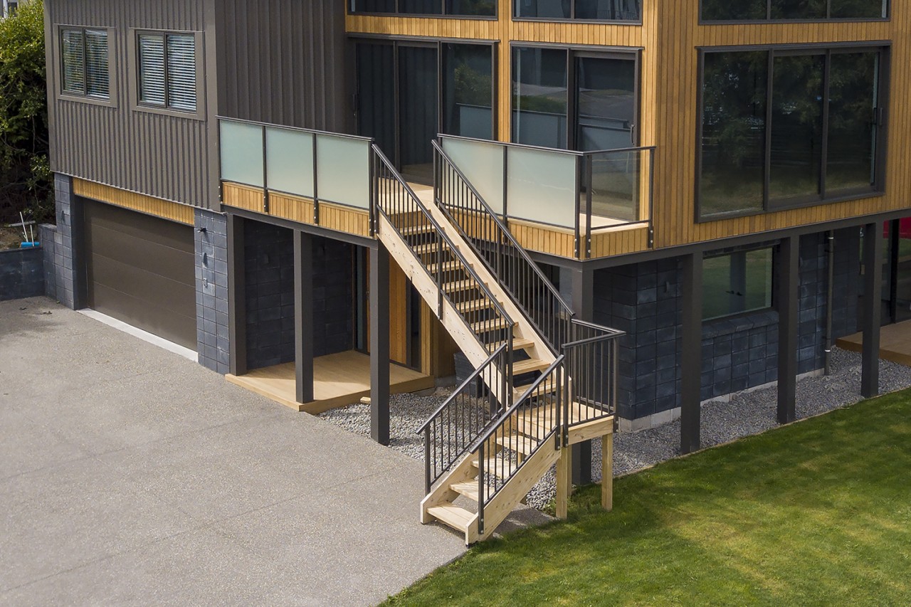 Strong Glass Balustrades | Viking Glass | MAXIMO